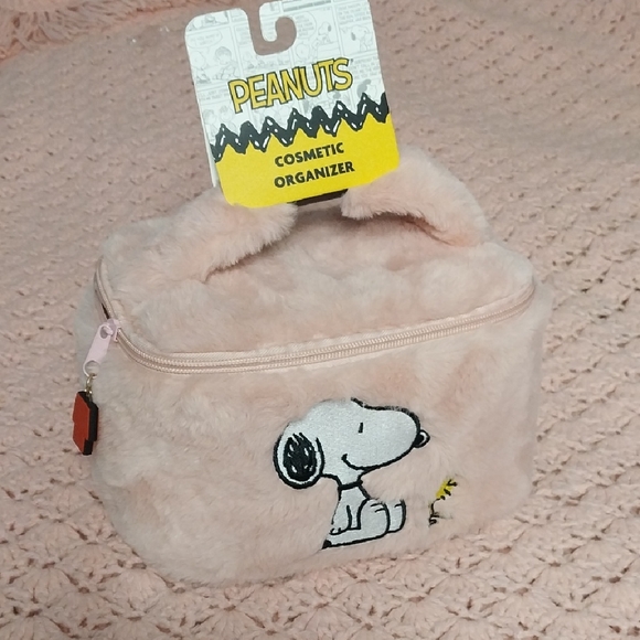 Peanuts | Bags | Peanutssnoopy And Woodstock Furry Train Case | Poshmark